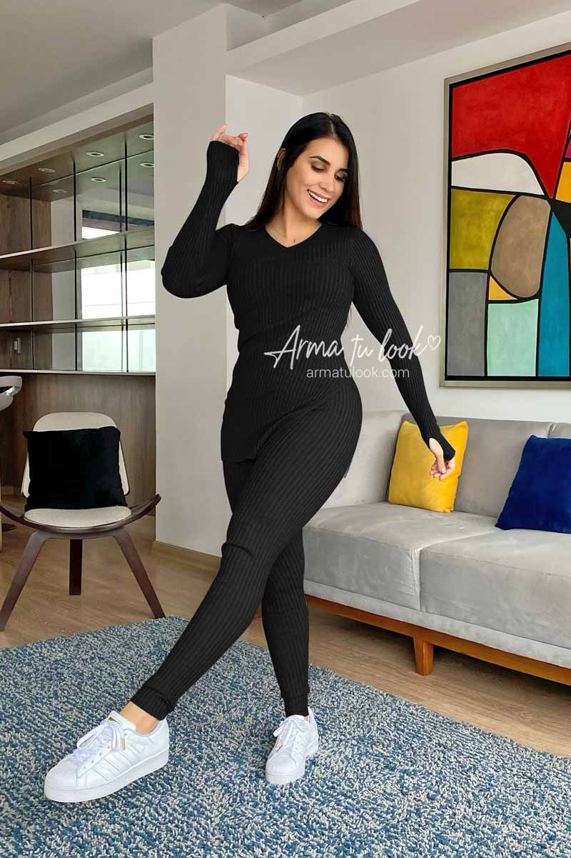 Set Cozy 2 Piezas Pantalon Leggins Y Sueter Arma Tu Look